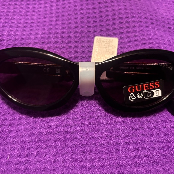 Guess | Accessories | Guess Cat Eye Sunglasses | Poshmark
